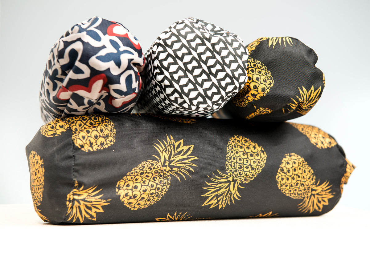 Fun-Que-Covers – The Que Club